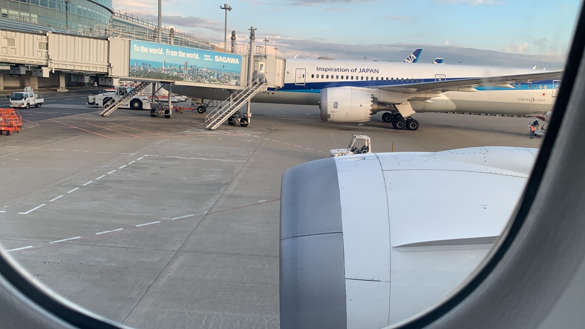 ANA：B787-8(78P)に搭乗の場合、富士山(Mt.Fuji)を見たければ 列目がオススメ | なんとなく日常のブログ